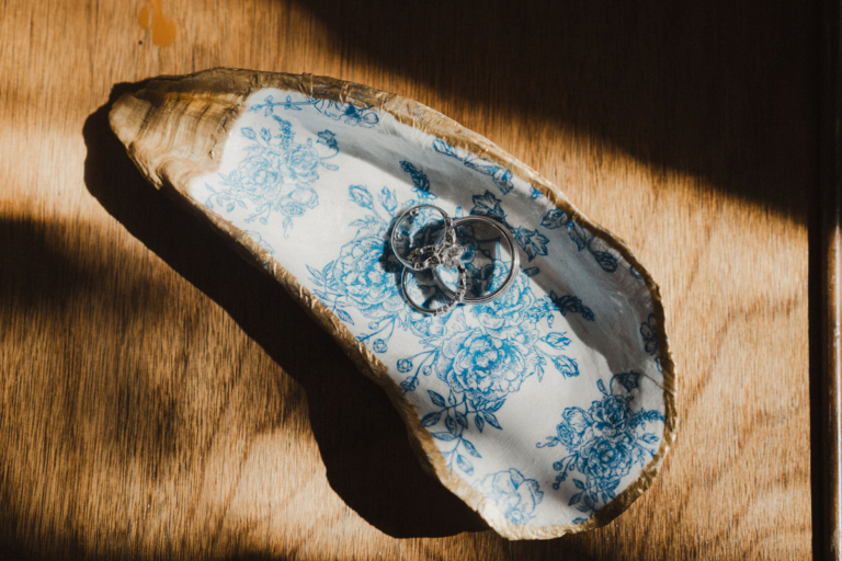 Colorful, Modern Glen Foerd Wedding | Sweetwater Portraits